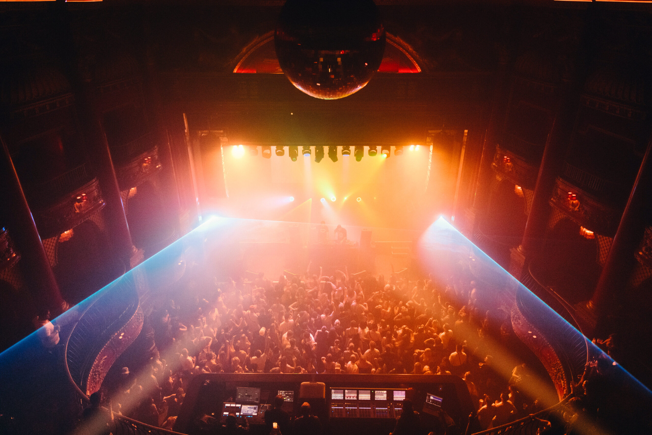 Lee Mvtthews | Koko, London - Experience Studios